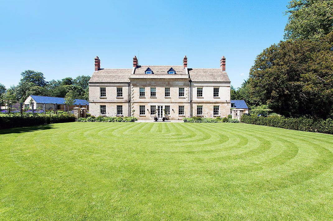 Churchill House - Overview | The Wow House Company