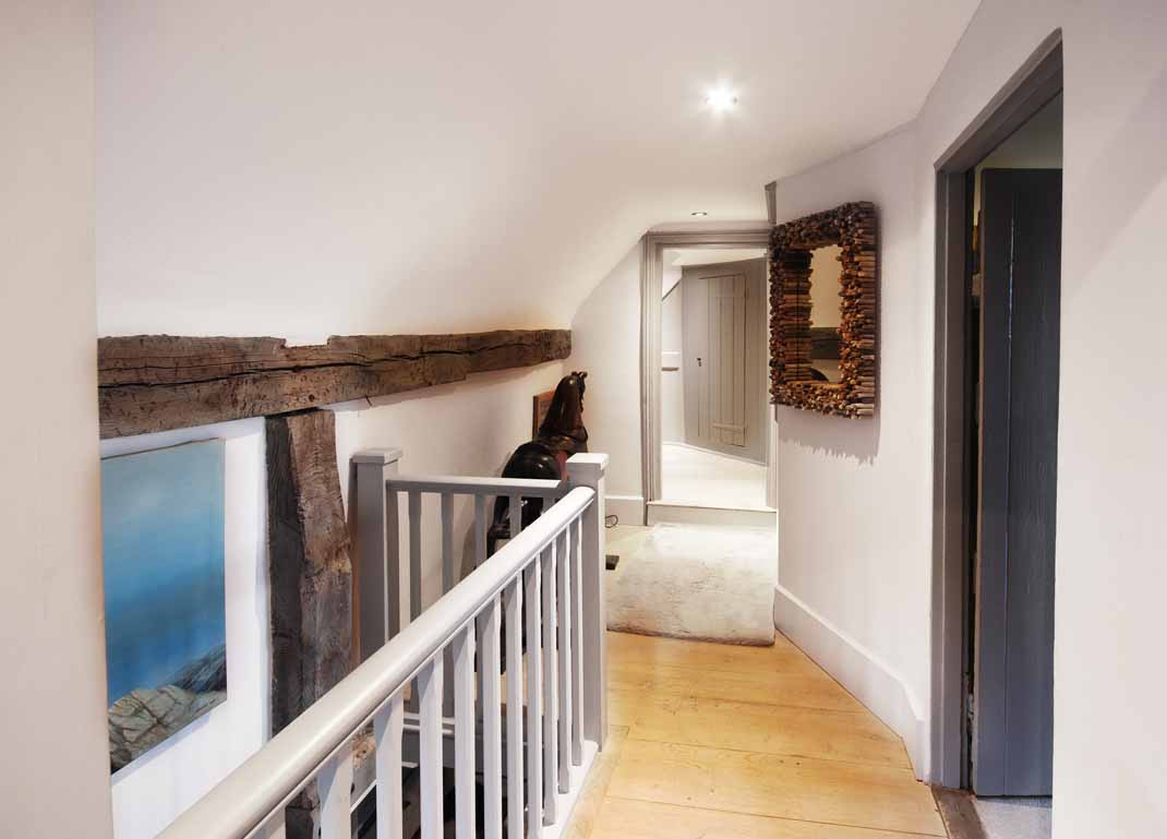 Cromwell House - Overview | The Wow House Company