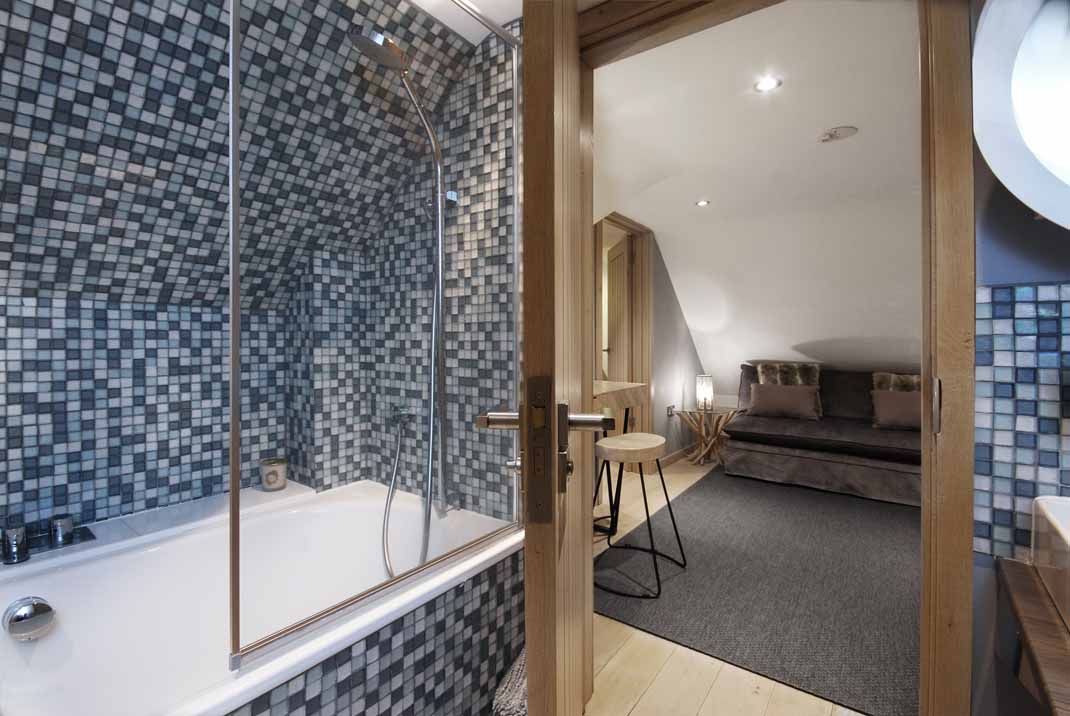 Cromwell House - Overview | The Wow House Company