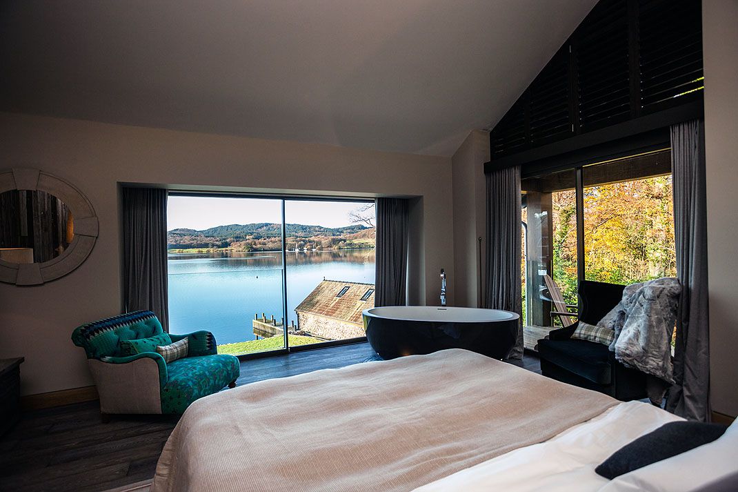 Lake Windermere Lodge - Overview | The Wow House Company